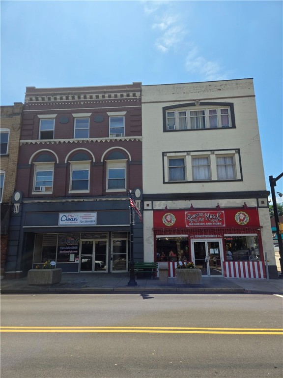 254-260 W Main St, Monongahela, PA 15063 - Ian Hoover